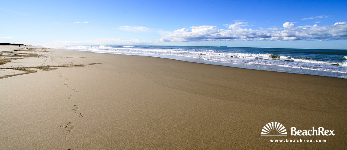 Beach Tirrenia - Tirrenia - Toscana - Italy | Beachrex.com