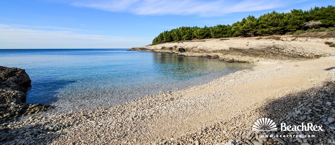 Beach Njive - Premantura - Istra - Croatia | Beachrex.com