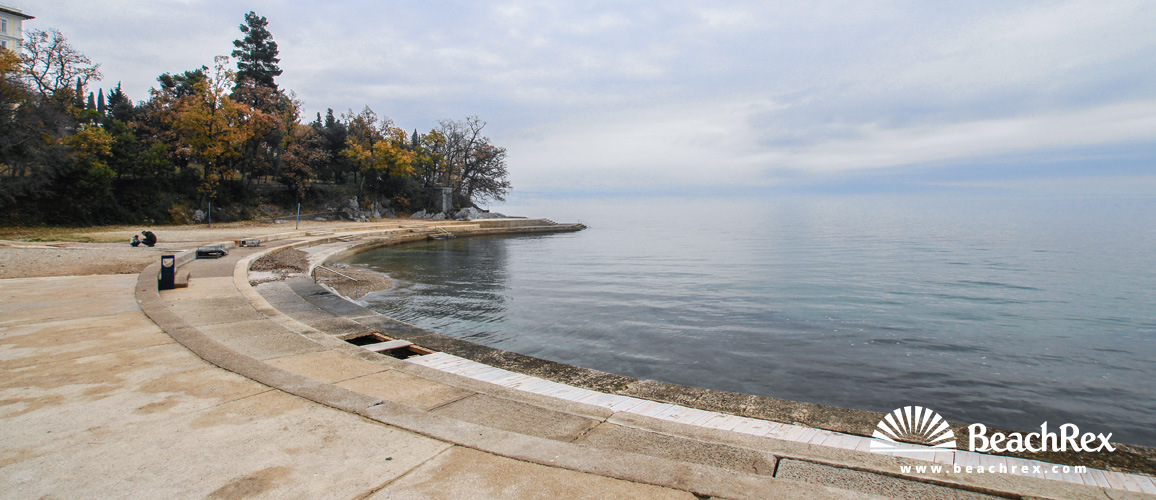 Beach Kvarner - Lovran - Kvarner - Croatia | Beachrex.com