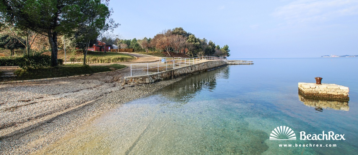 Beach Crnika - Novigrad - Istra - Croatia | Beachrex.com