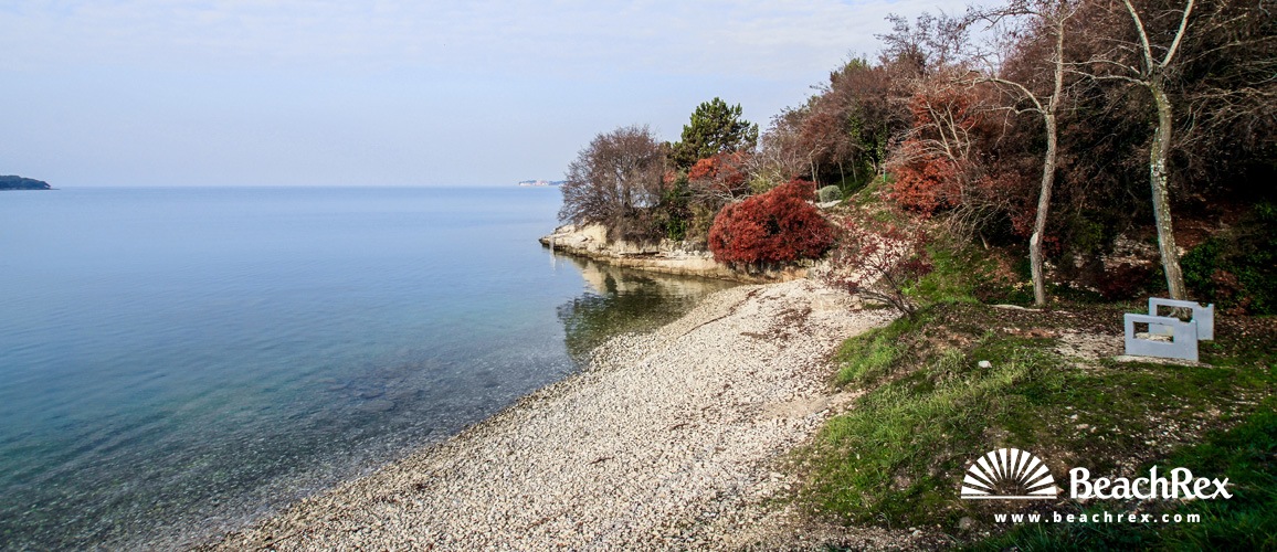 Beach Crnika - Novigrad - Istra - Croatia | Beachrex.com