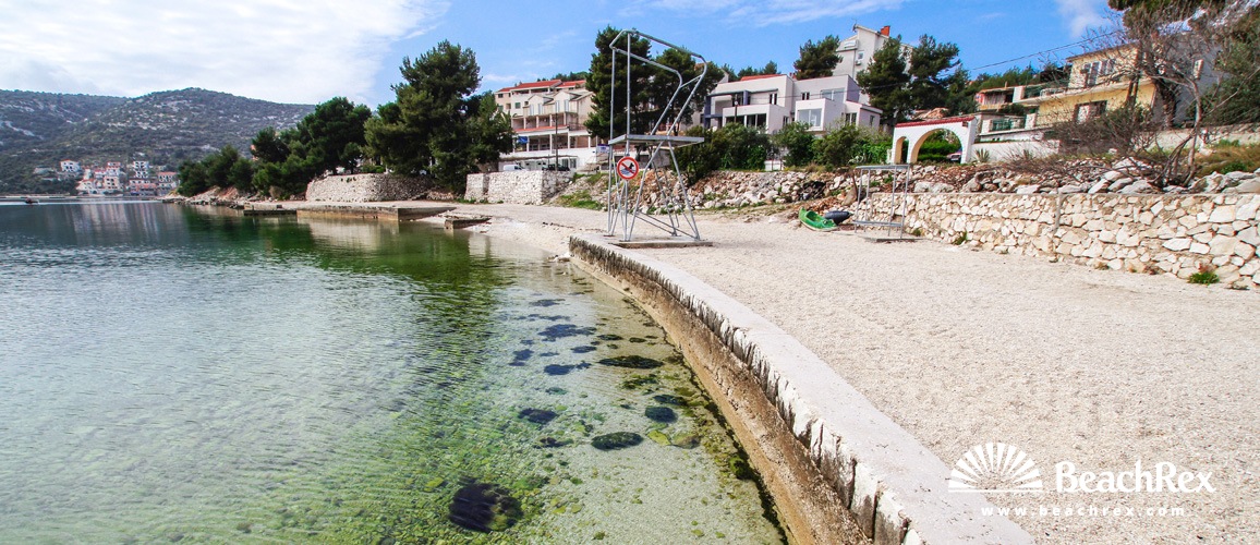 Beach Marina - Marina - Dalmatia Split - Croatia | Beachrex.com