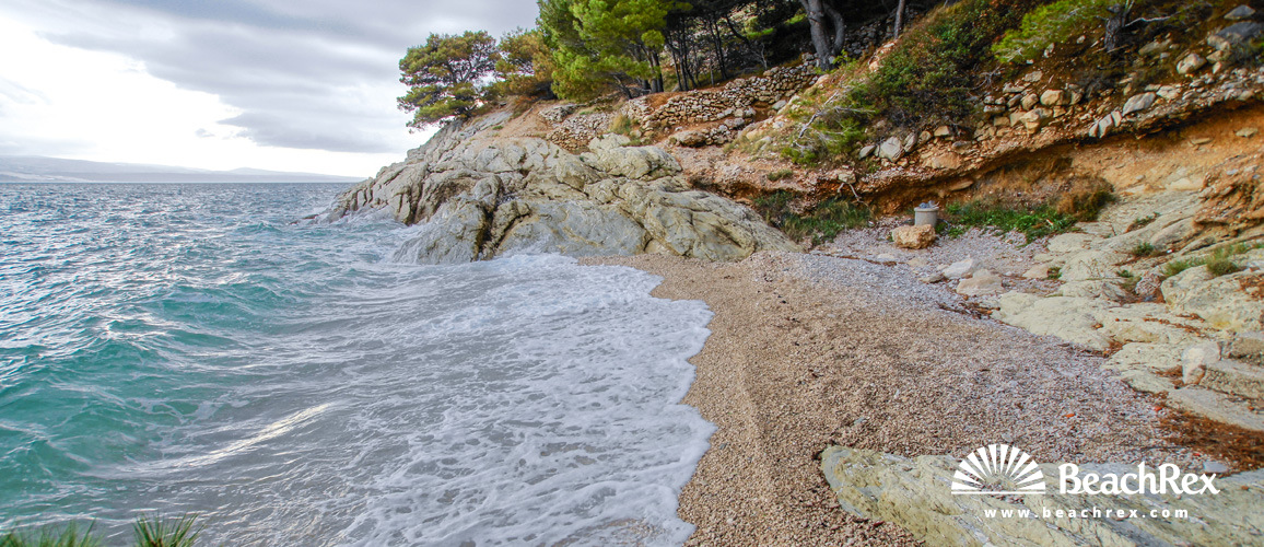 Beach Pašnjak - Pisak - Dalmatia Split - Croatia | Beachrex.com