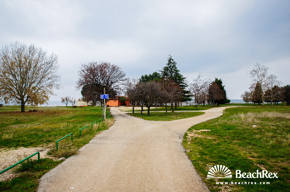Beach Vela Draga - Katoro - Istra - Croatia | Beachrex.com
